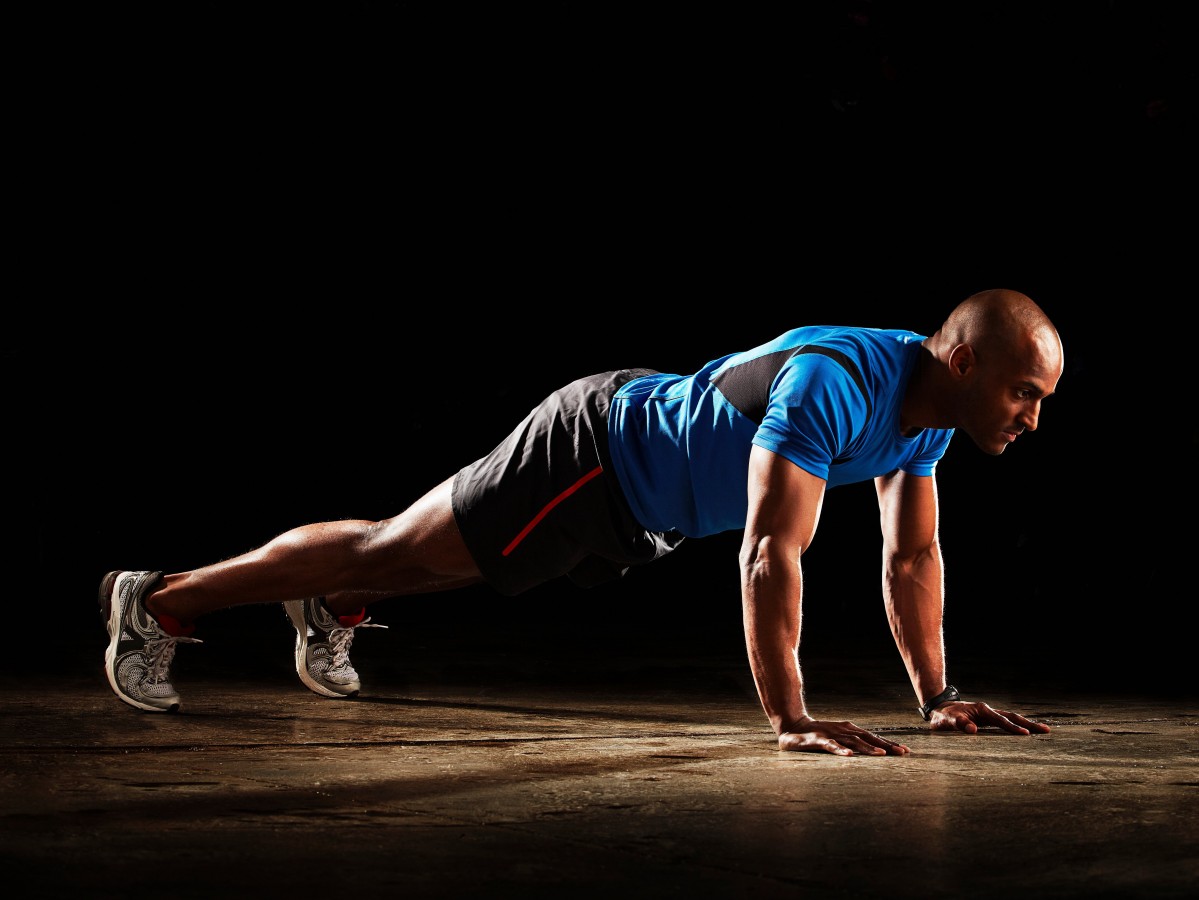 5 Simple Exercises to Get You Ripped on the Go - Sharp Magazine