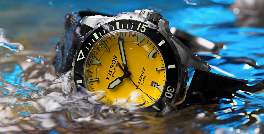 Filson's Retro Dive Watches Are Like Wearing Ernest Hemingway's Beard ...