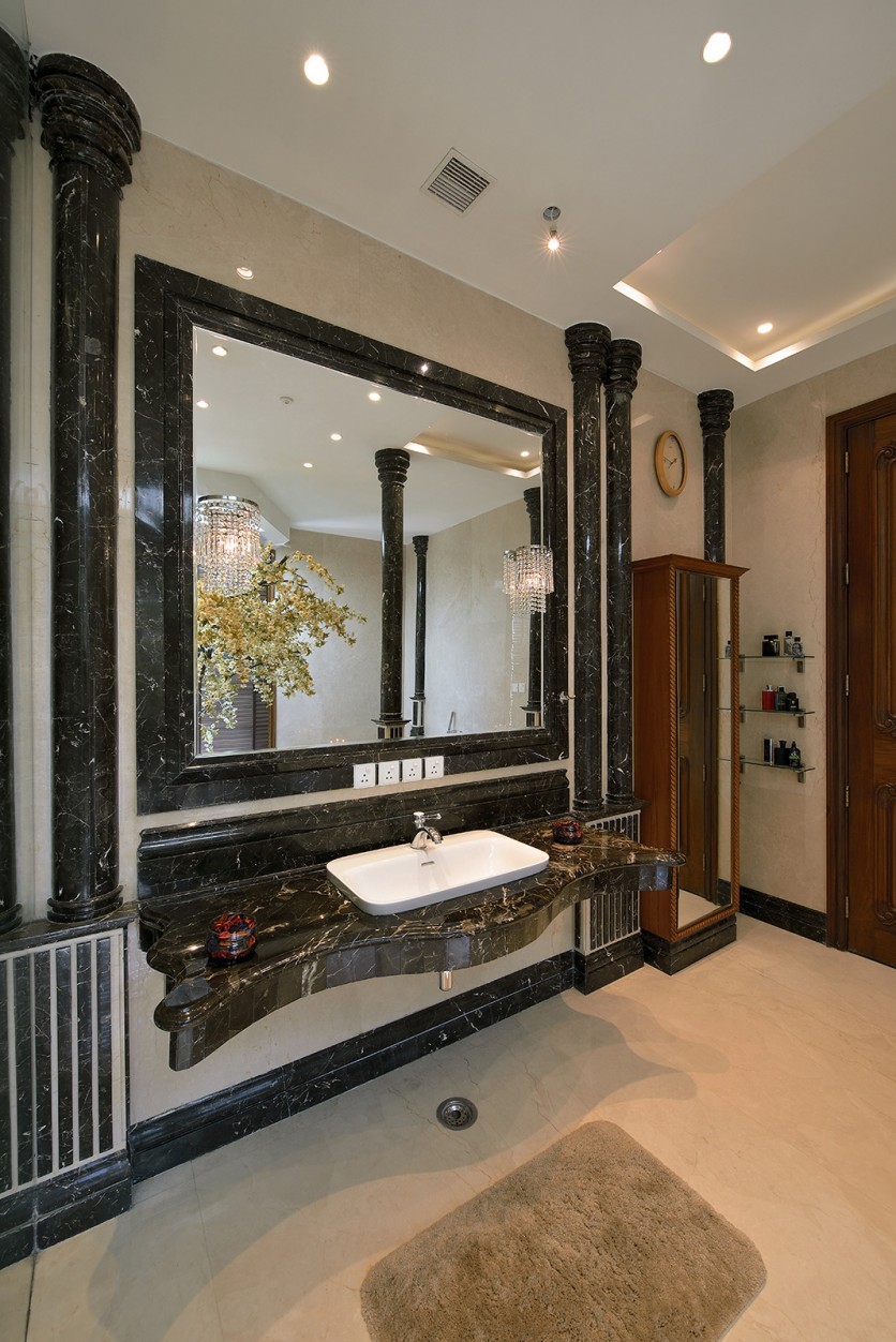 You Need to See the Atrium in This Jaw-Dropping Modern Villa - Sharp ...