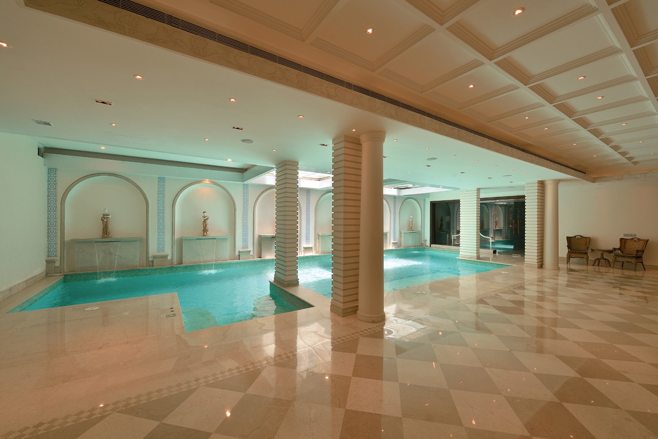 You Need to See the Atrium in This Jaw-Dropping Modern Villa - Sharp ...