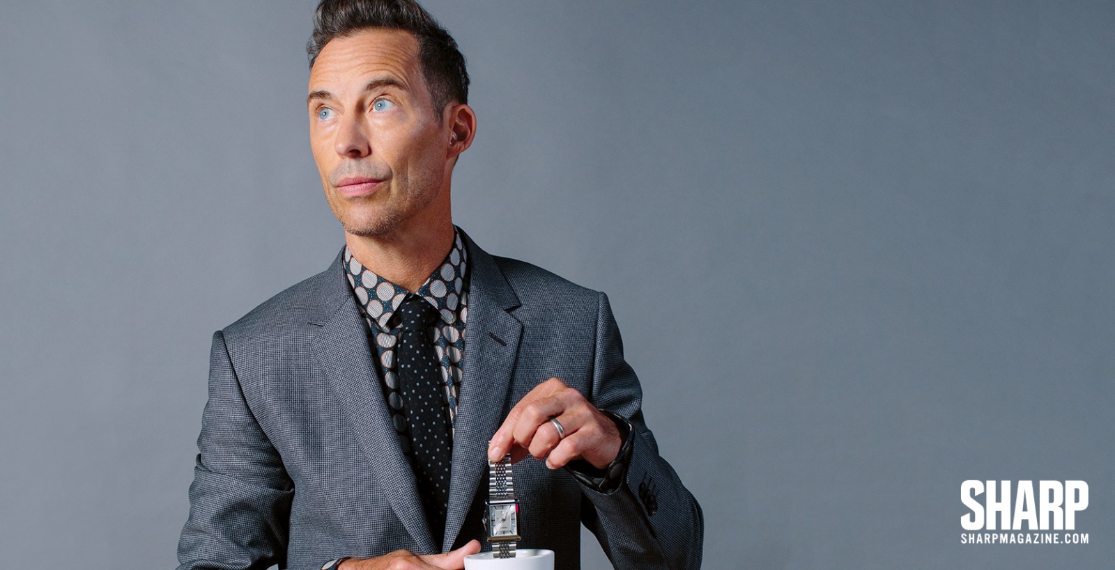 The Flash's Tom Cavanagh Spruces Up Our Favourite Fall Suits - Sharp ...