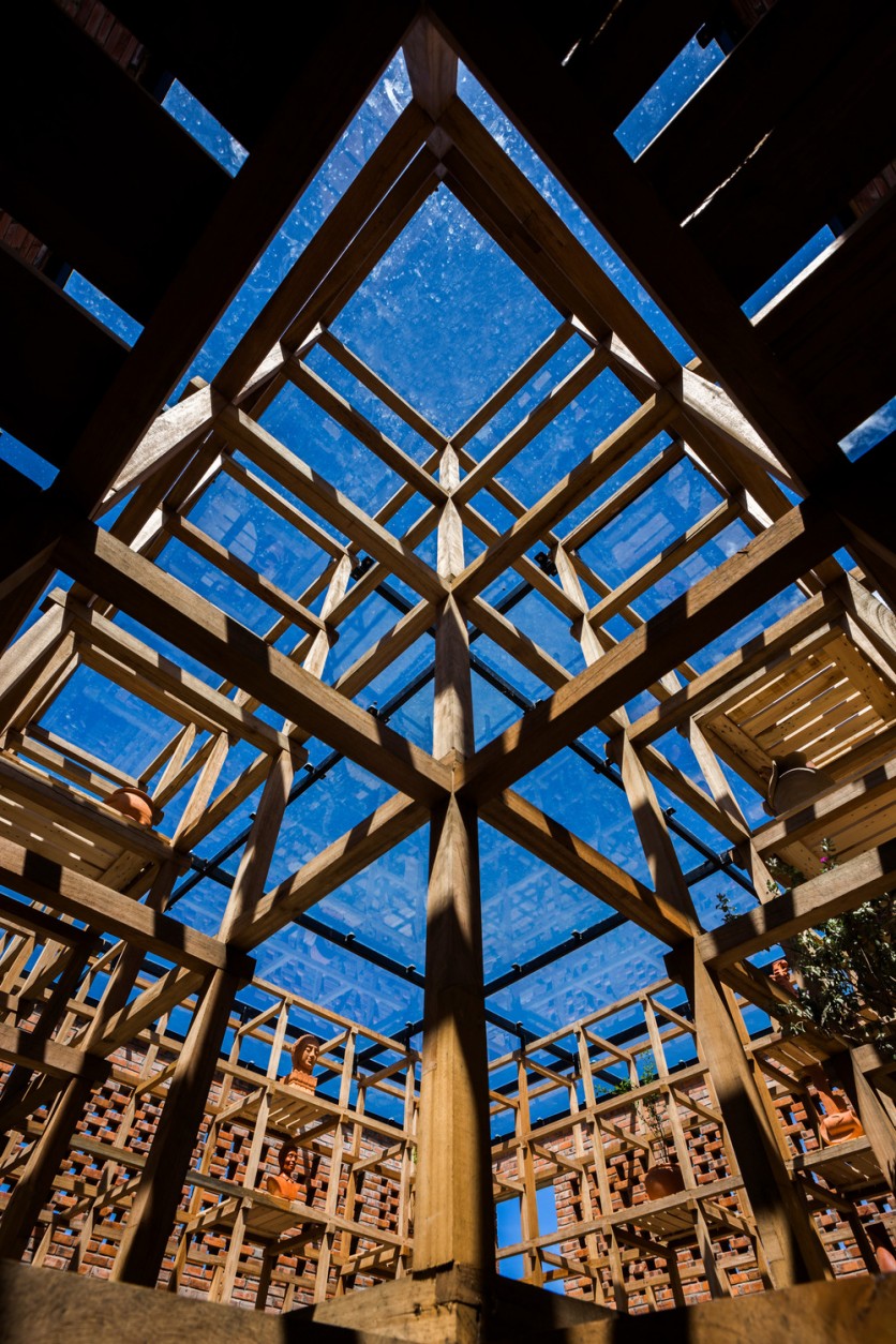 This Terra Cotta Studio in Vietnam Is a Startling Architectural Wonder ...