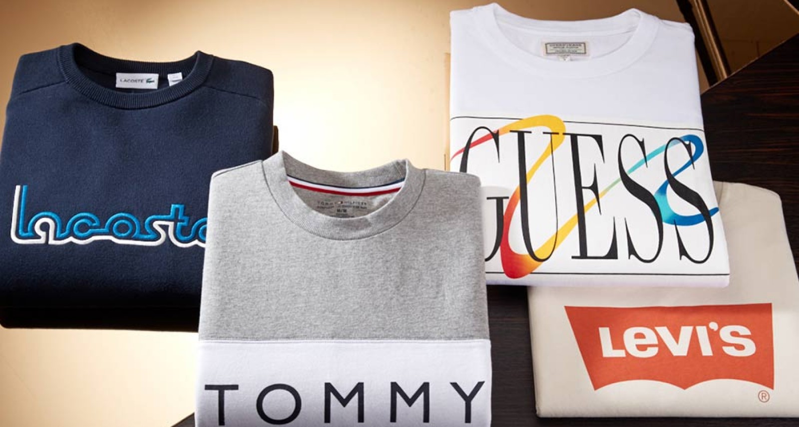 Your Favourite Brands Are Reliving The 90s With Classic Logo Shirts Your Favourite Brands Are Reliving The 90s With Classic Logo Shirts