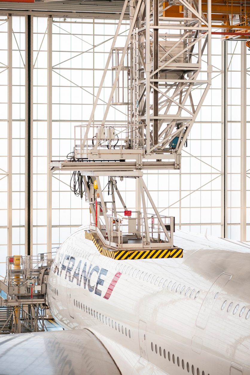 A Behind-the-Scenes Look at What Makes Air France Take Off - Sharp Magazine