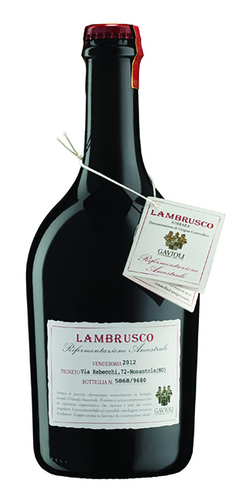 Why You Should Be Drinking Lambrusco, the *Other* Bubbly - Sharp Magazine