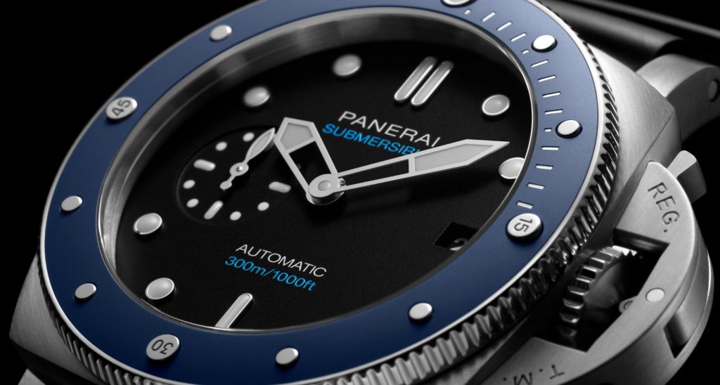 The New Panerai Submersible Azzurro 42MM Sets the Standard in Diving ...