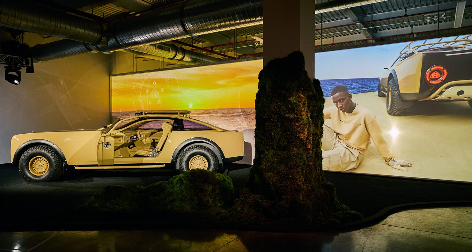 Virgil Abloh's Project MAYBACH Drops Cover in Miami (Live Photos, 2021)