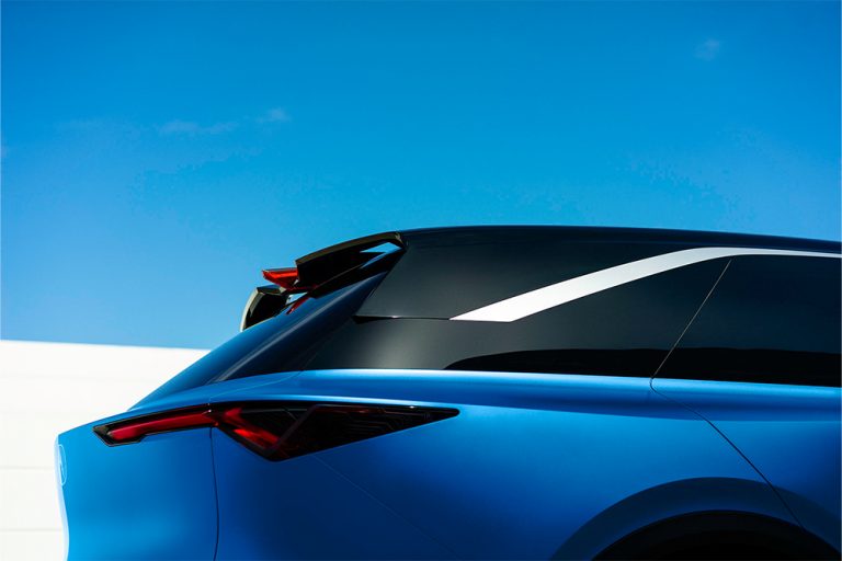 Acura Revives the Cult-Classic ZDX As Its First Electric Car