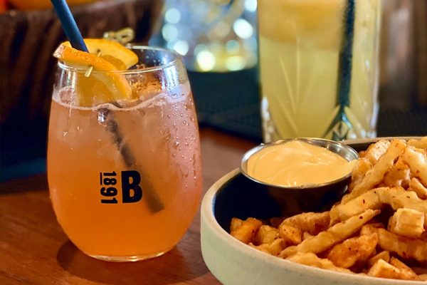 The Best Rooftop Restaurants in Canada - Sharp Magazine