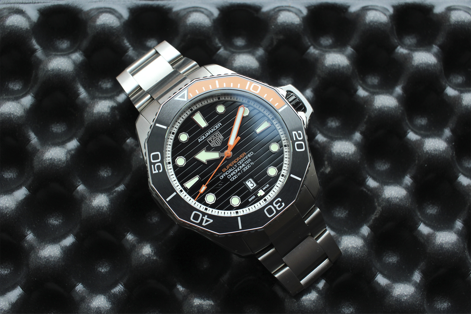 16 Watches That Weigh Practically Nothing At All - Sharp Magazine