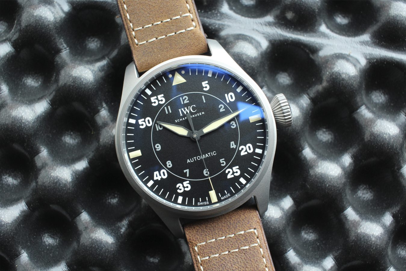 16 Watches That Weigh Practically Nothing At All - Sharp Magazine