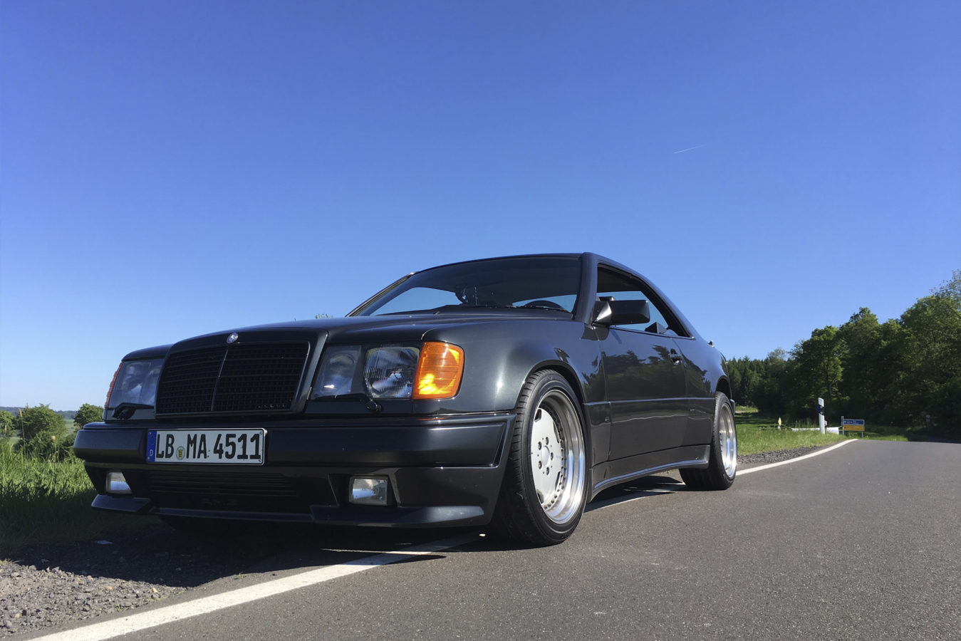 Driving the Legendary 1988 Mercedes-Benz 300CE AMG