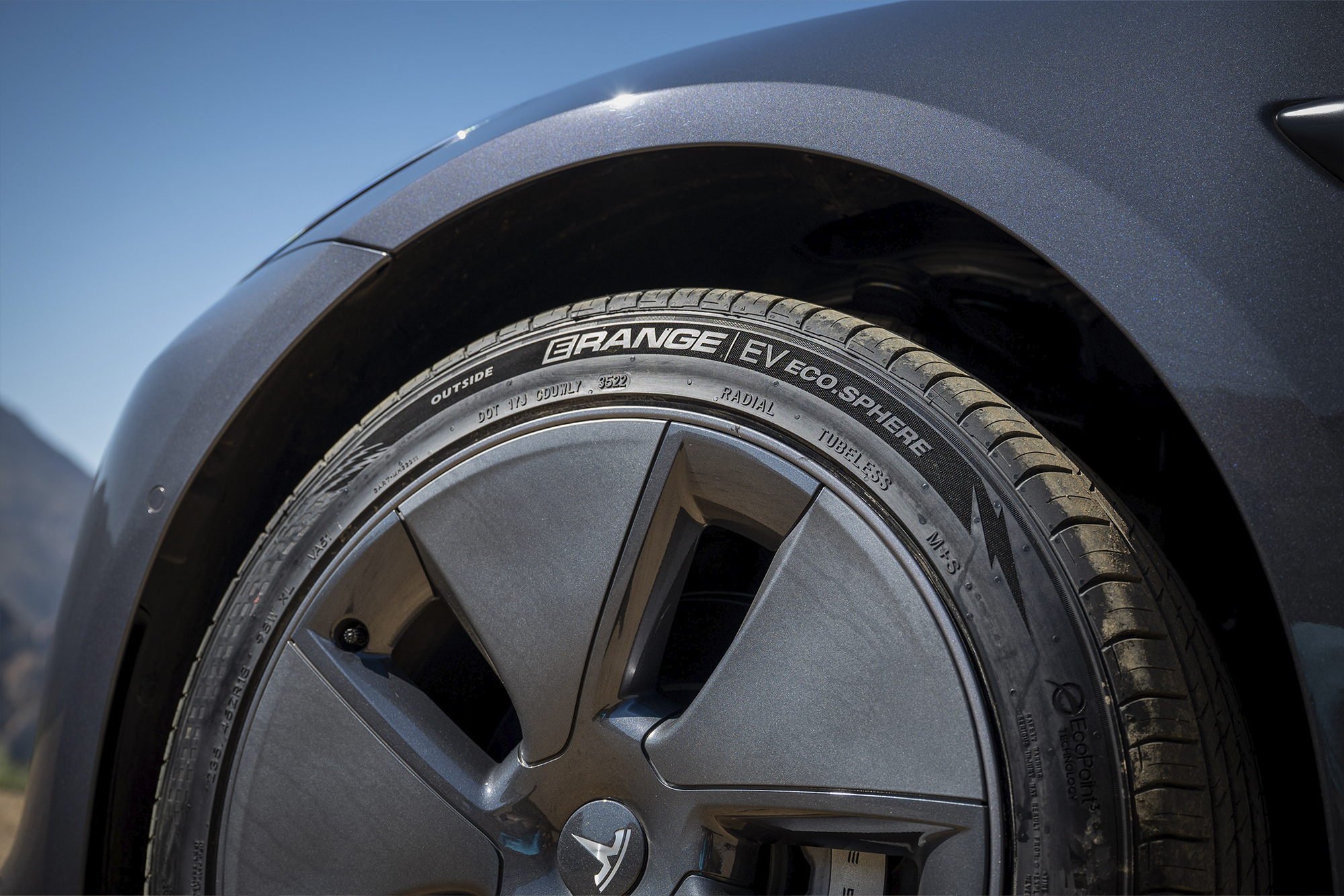 Can a Budget-Friendly EV Tire Outperform Tesla’s OEM Tire?