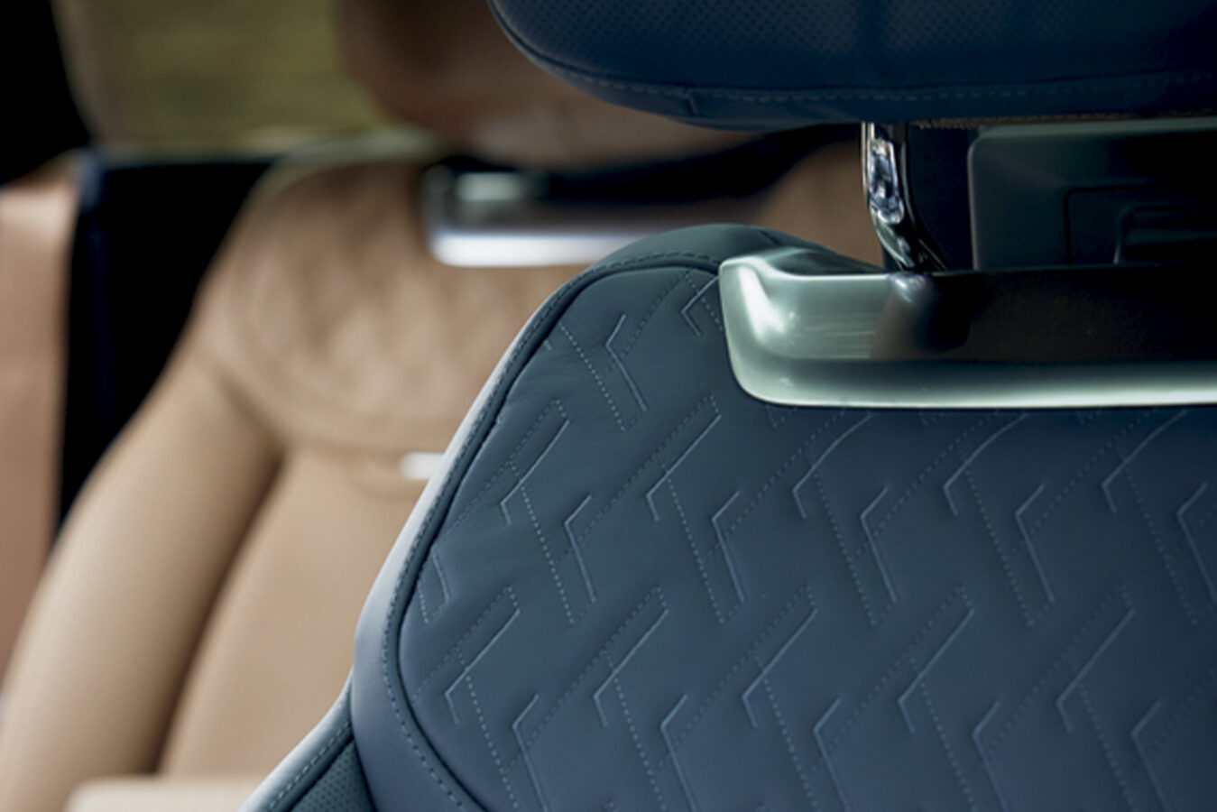 Range Rover Pop-Up House: Built by Adventure - Sharp Magazine