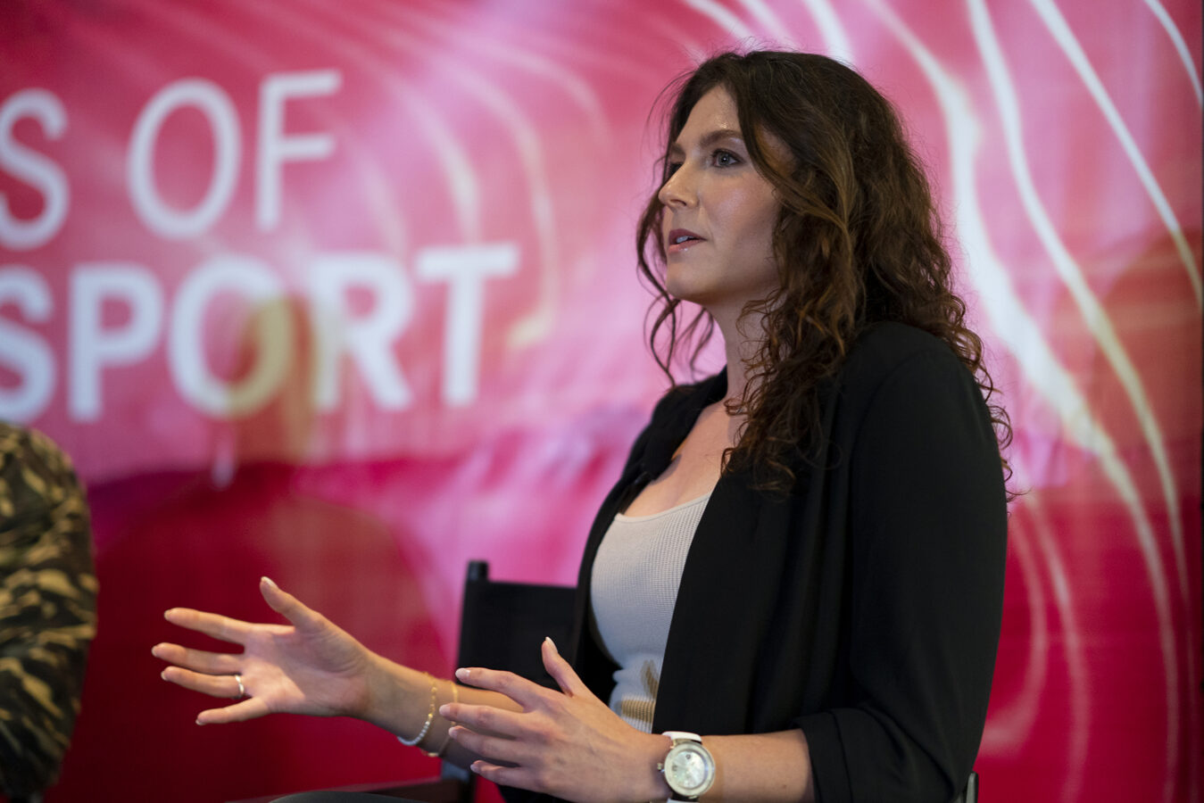 Mercedes-AMG Presents the Mavericks of Motorsport - Sharp Magazine