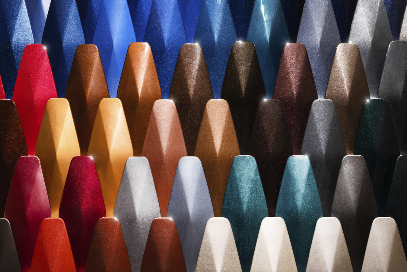 Range Rover Debuts SV Bespoke Service - Sharp Magazine