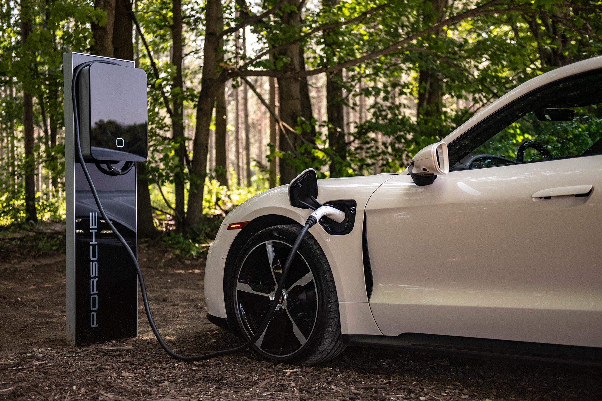 Everything You Need To Know About Taycan Tech - Sharp Magazine