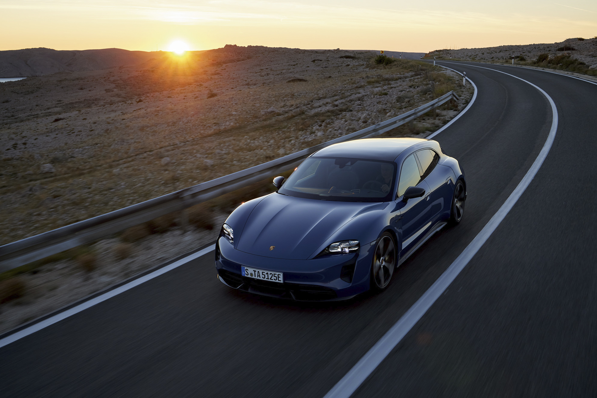 Everything You Need To Know About Taycan Tech - Sharp Magazine