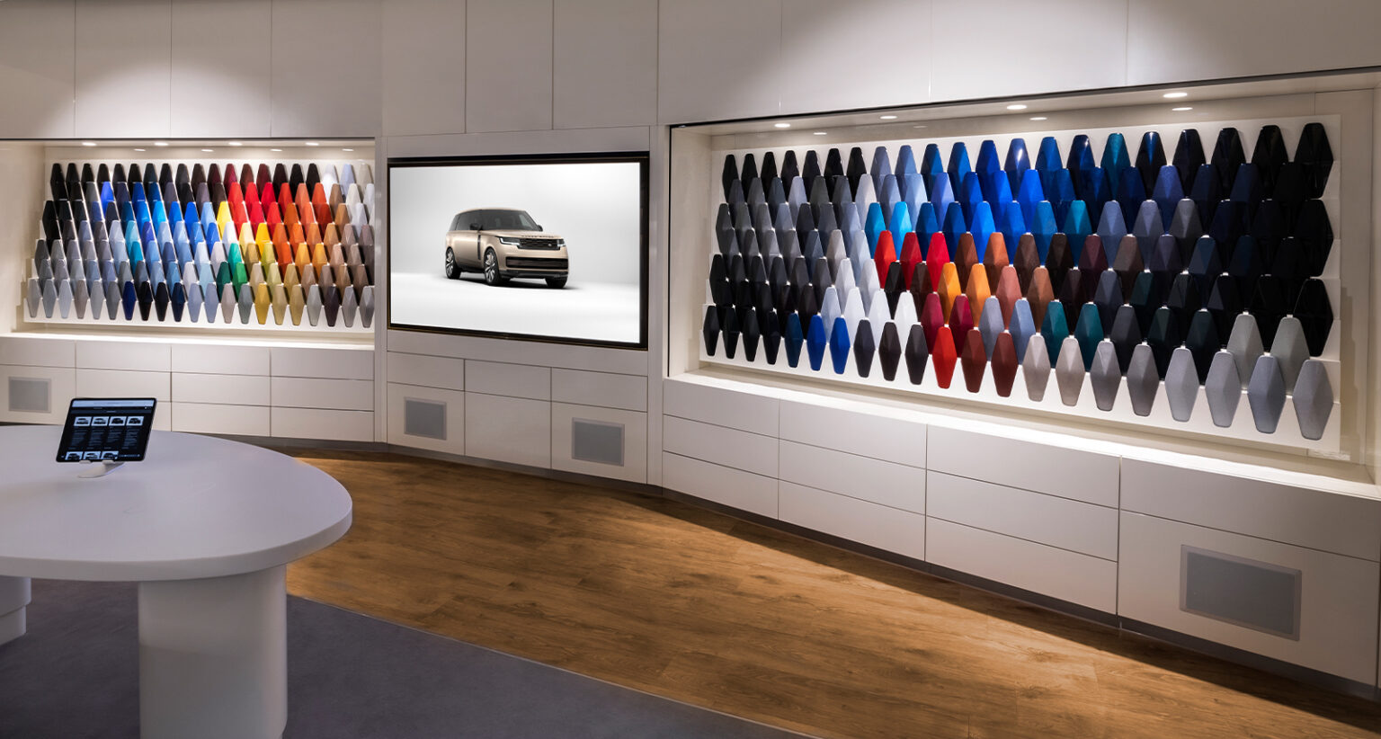 With SV Bespoke Service, Range Rover Gets Personal - Sharp Magazine