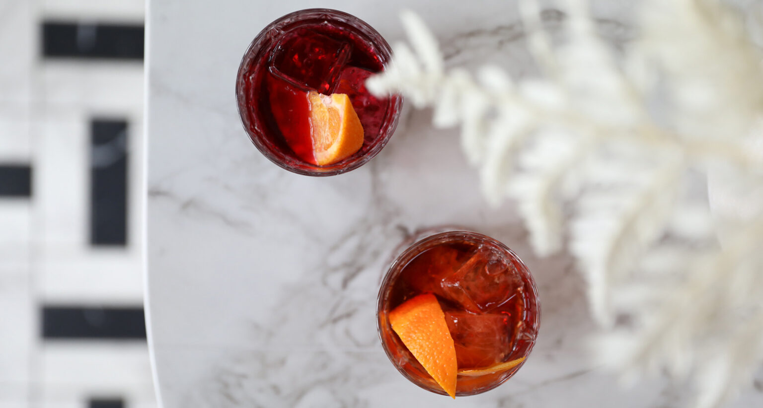 9 Nonalcoholic Cocktails for Dry January - Sharp Magazine