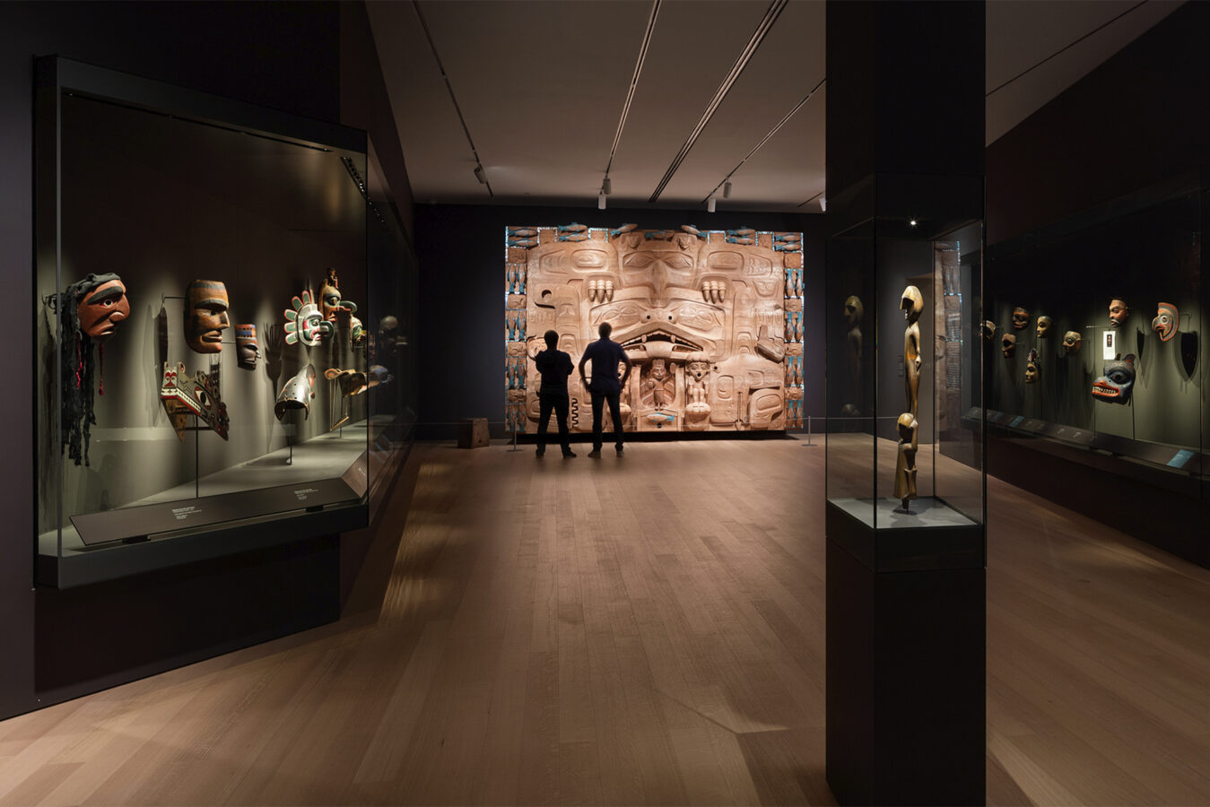 This New Range Rover Has Connection to Local Arts And Culture - Sharp ...