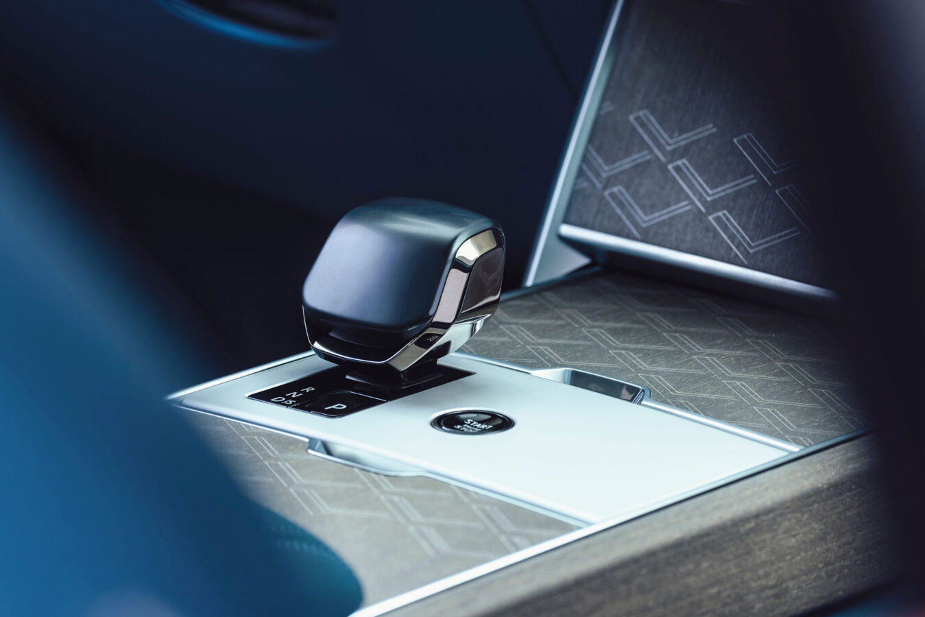 1-of-8: Exclusive Range Rover SV Arete Edition Debuts in Whistler ...