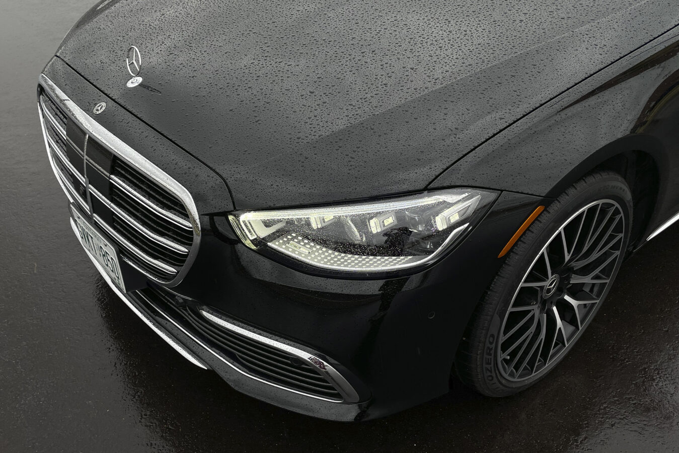 SHARP Drives: Plug-In Hybrid Mercedes S 580e - Sharp Magazine