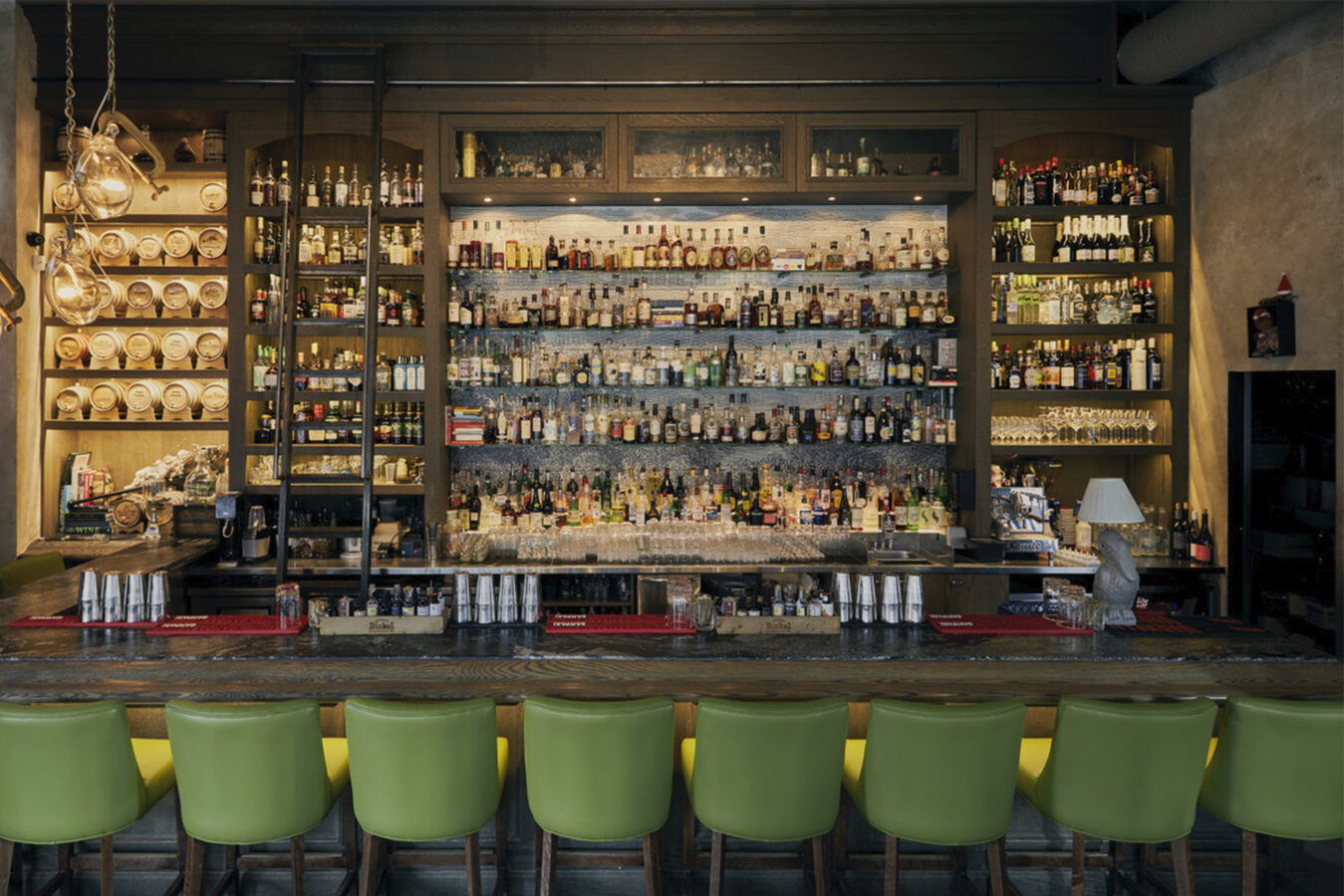 6 Spots for Fine Cuisine & Cocktails in Calgary - Sharp Magazine