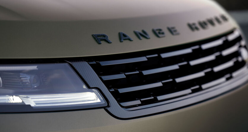 2025 Range Rover Sport SV: Grace Under Pressure - Sharp Magazine