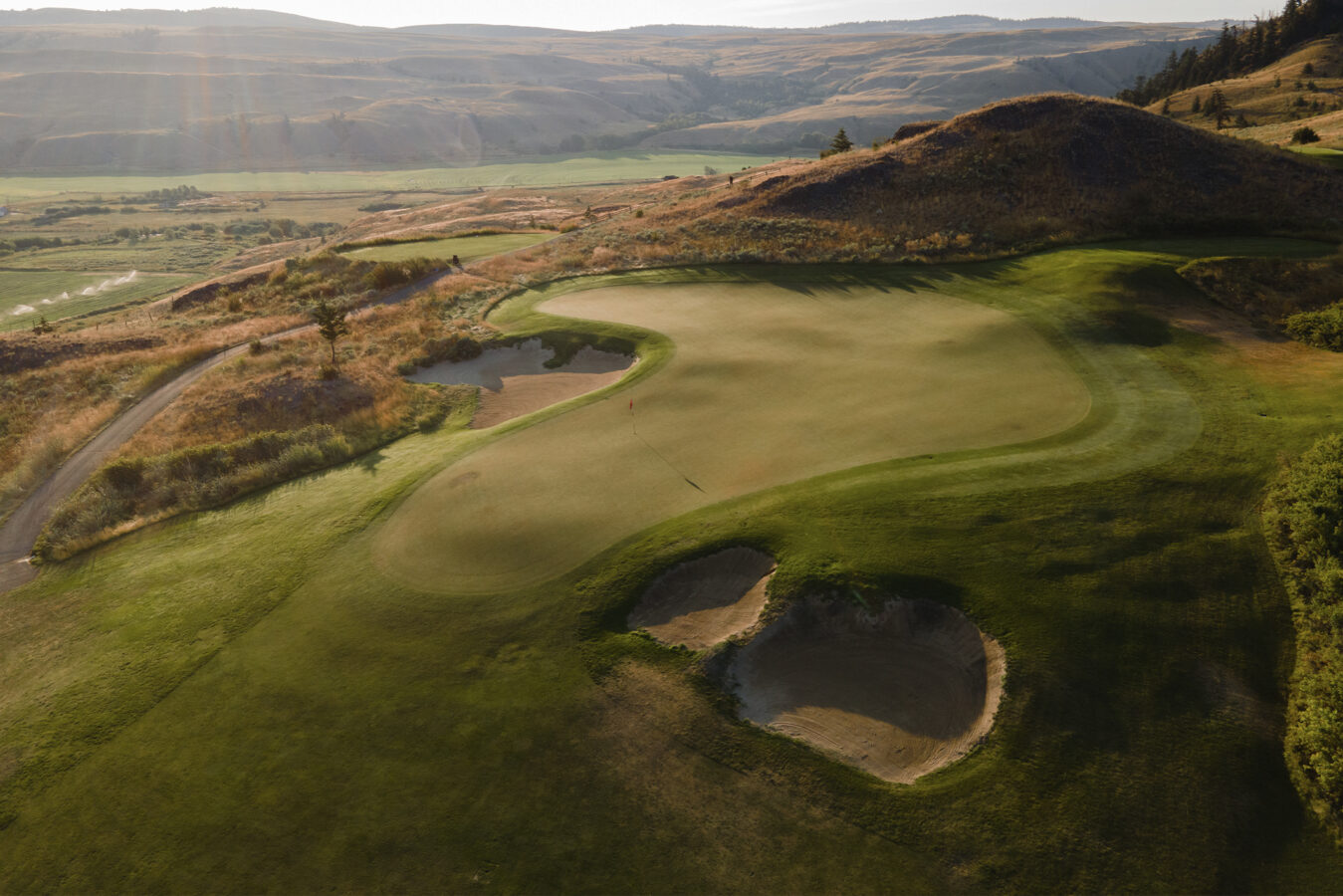 Discover the Best Golf Trips in Canada With Genesis - Sharp Magazine