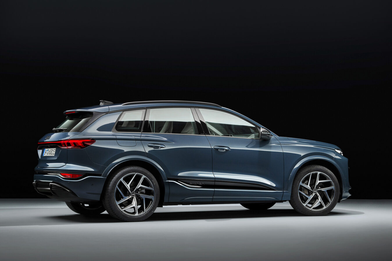 SHARP Drives: 3 Best Electric SUVs Coming to the Market - Sharp Magazine