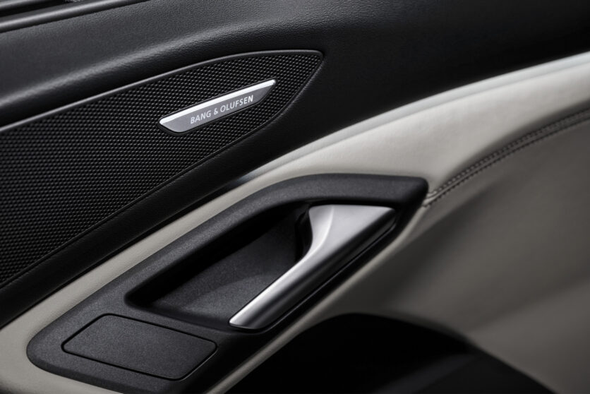 SHARP Drives: 3 Best Electric SUVs Coming to the Market - Sharp Magazine