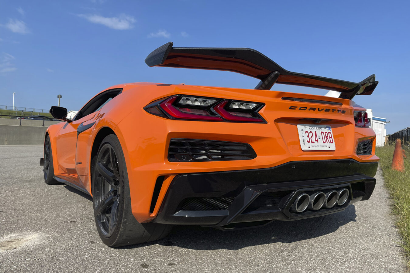 SHARP Drives: The Chevrolet Corvette Stingray & Corvette Z06 - Sharp ...