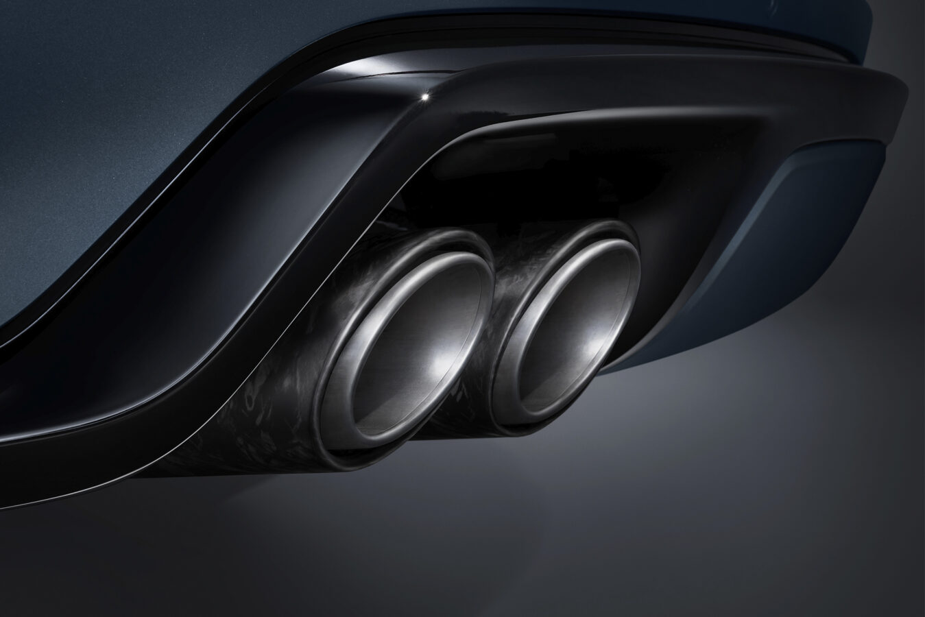 The 2025 Range Rover Sport SV Edition Two Is Here — Hop In! - Sharp ...