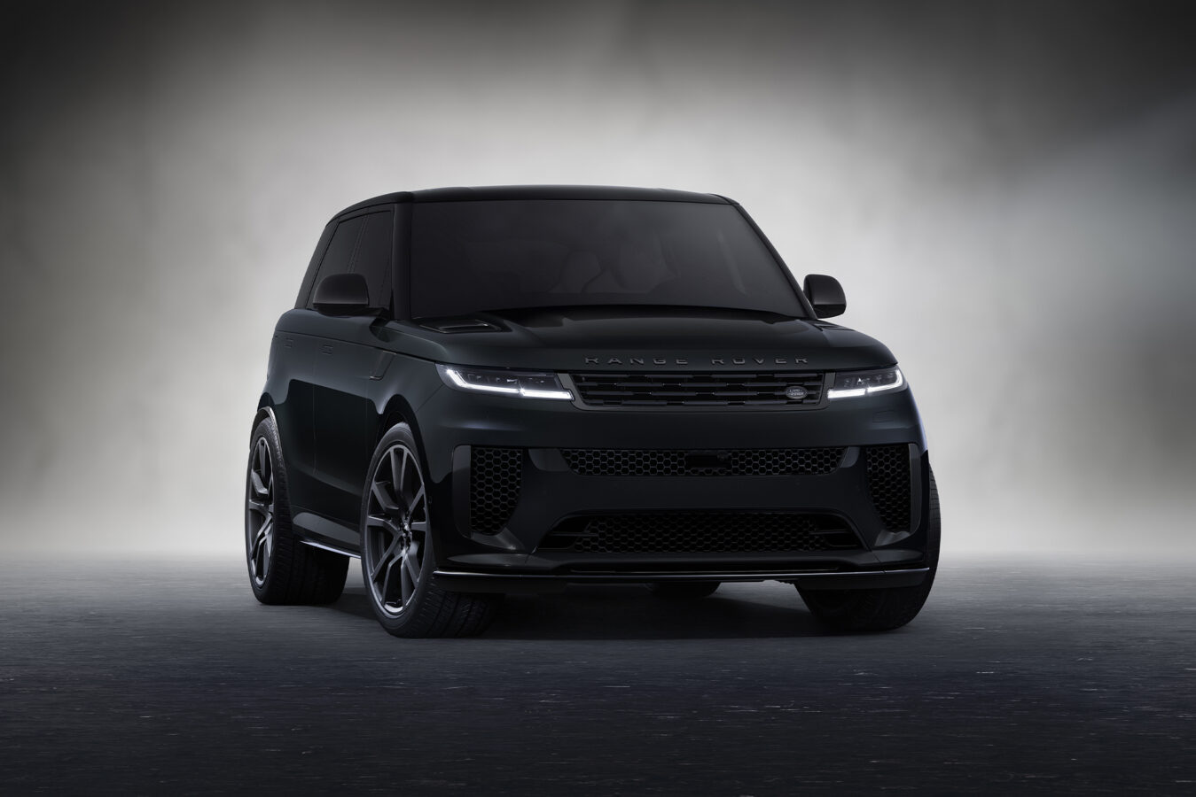 The 2025 Range Rover Sport SV Edition Two Is Here — Hop In! - Sharp ...