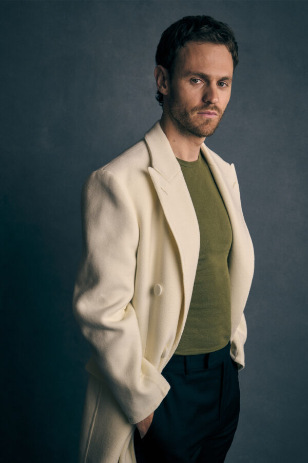 Behind the Scenes of 'The Rings of Power' With Charlie Vickers - Sharp ...