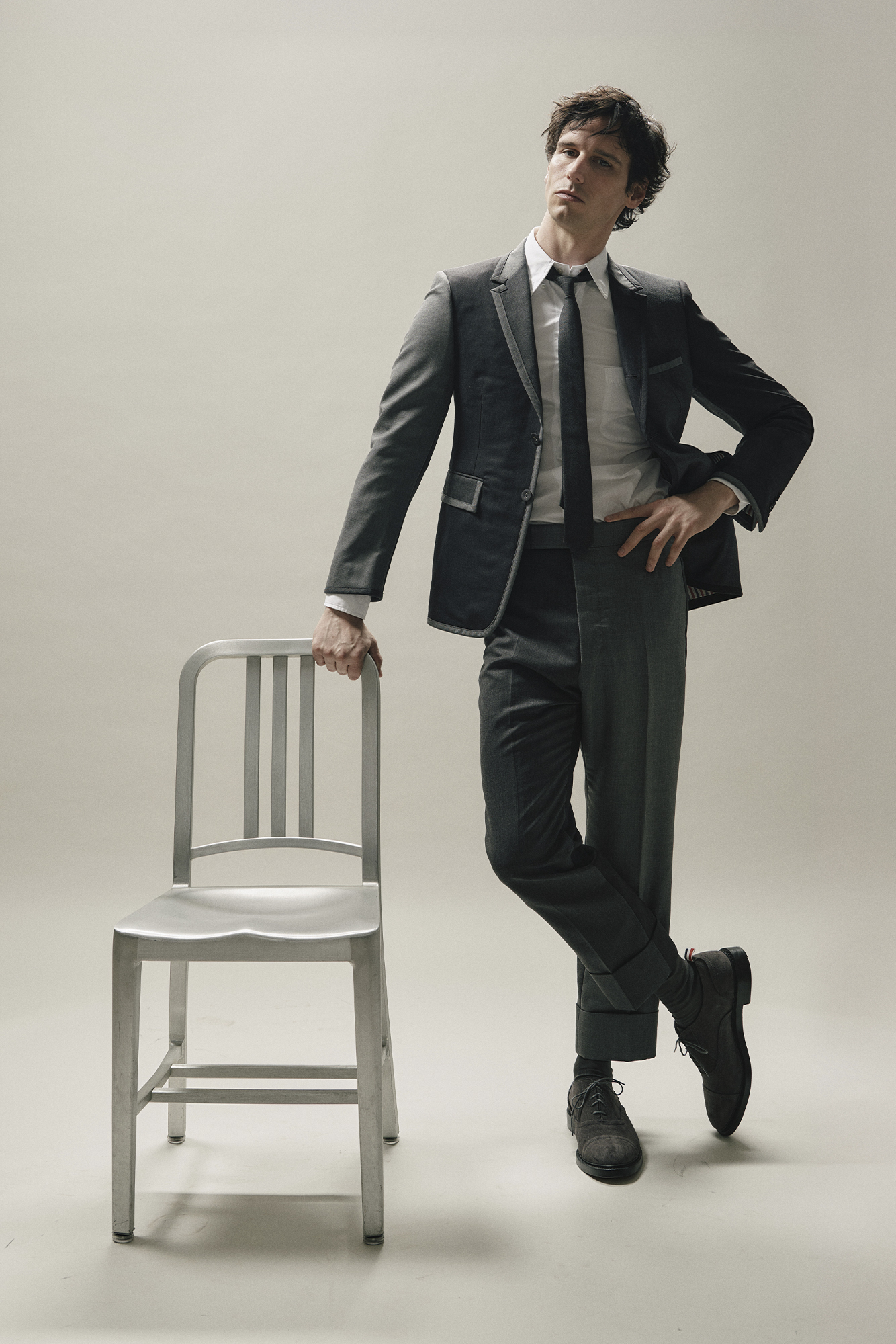 Cory Michael Smith Defies Genres: Actor Talks 'Saturday Night' - Sharp ...