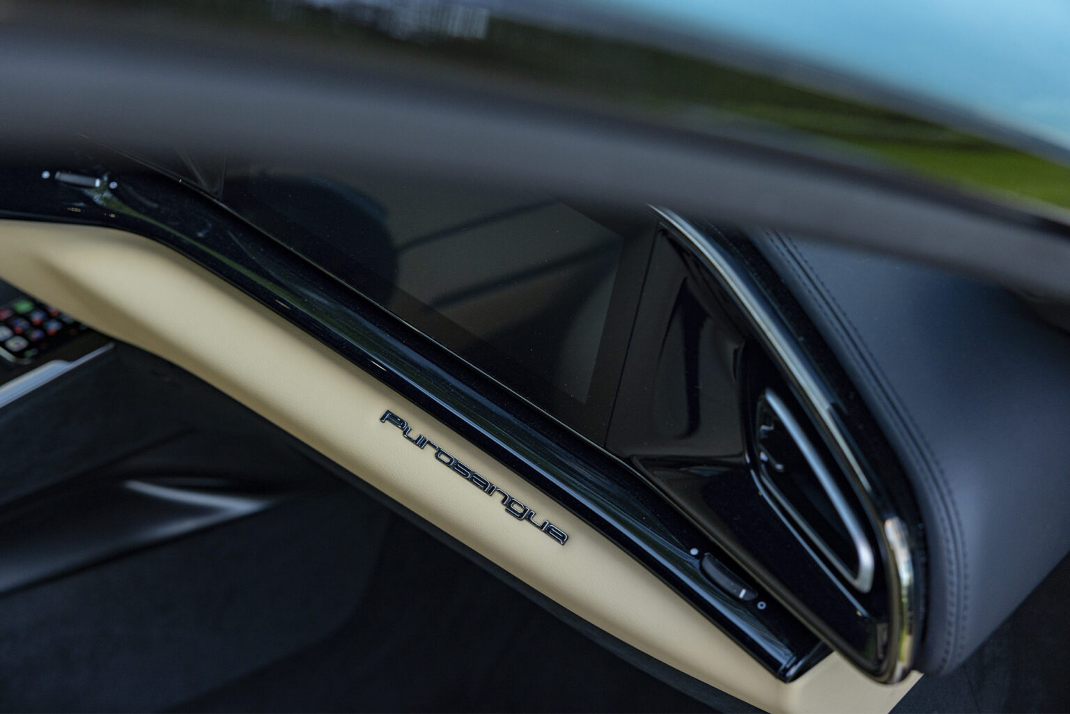 SHARP Drives: The Ferrari Purosangue is a Winning Horse - Sharp Magazine