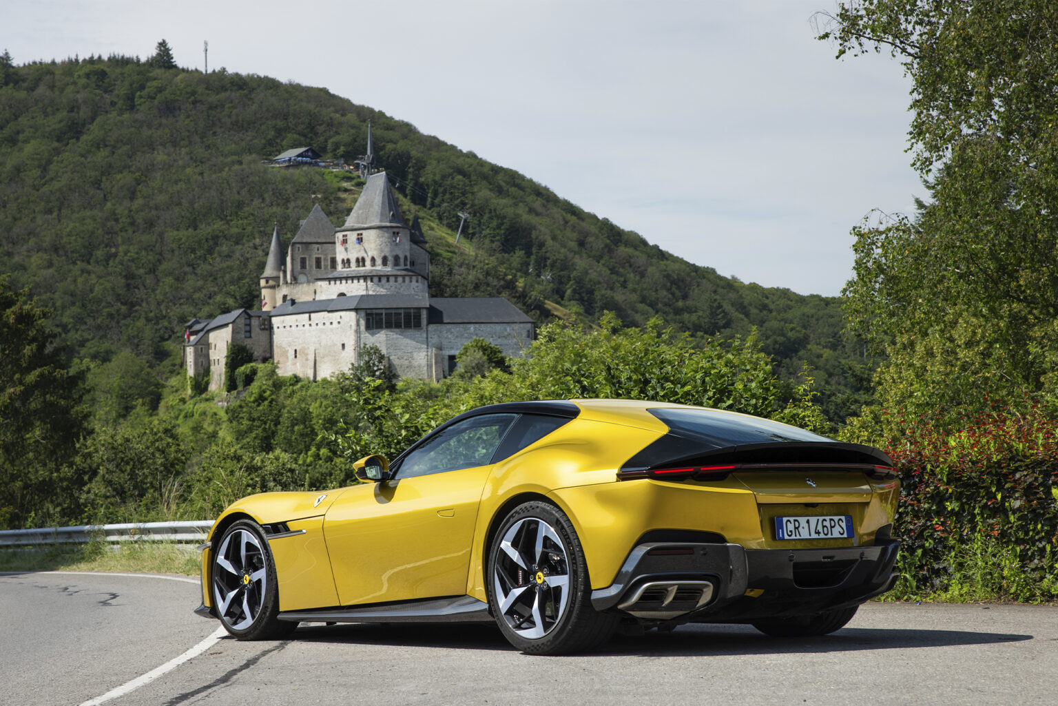 SHARP Drives: The Ferrari 12Cilindri Gives the V12 An Encore - Sharp ...